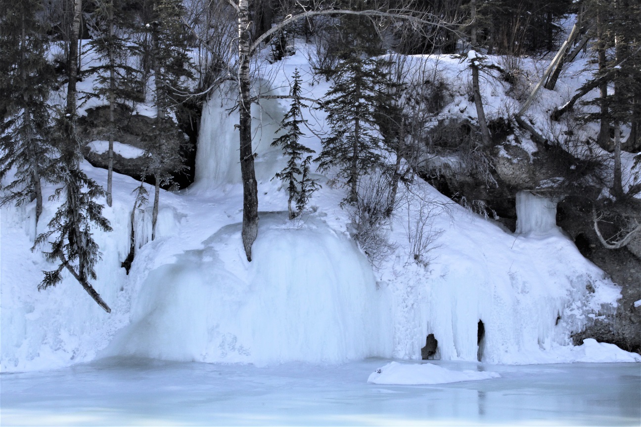 Alberta snapshot: Ice falls at Fish Creek Provincial Park, Calgary ...